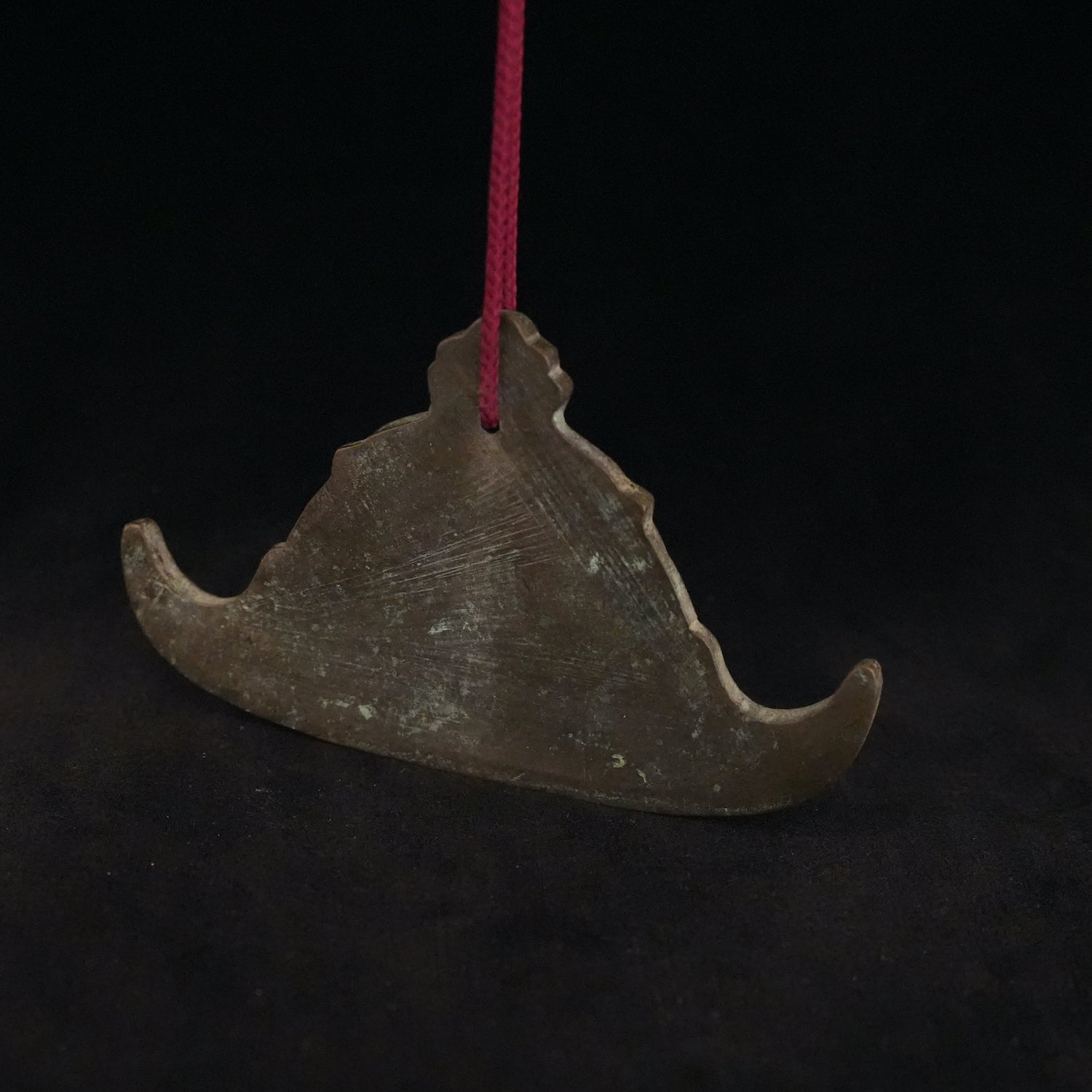 6.5" Antique Burmese Kyeezee Bell – singingbowlmuseum