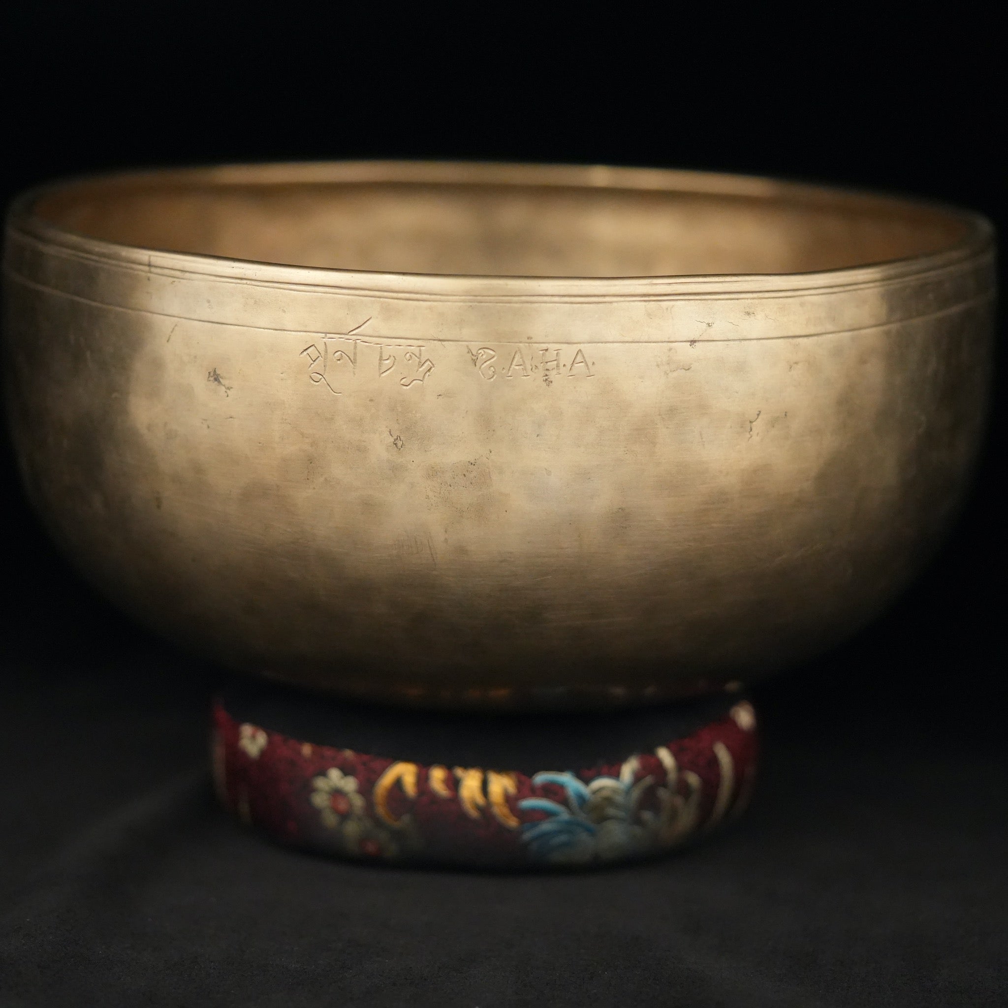 11" Antique Singing Bowl in C – singingbowlmuseum